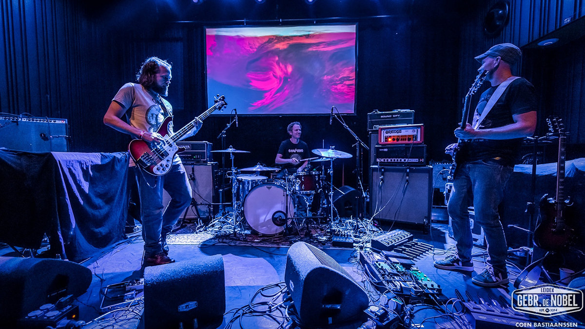 Mantra Machine - Heliosphere (Full Album 2019) - MyRockNews